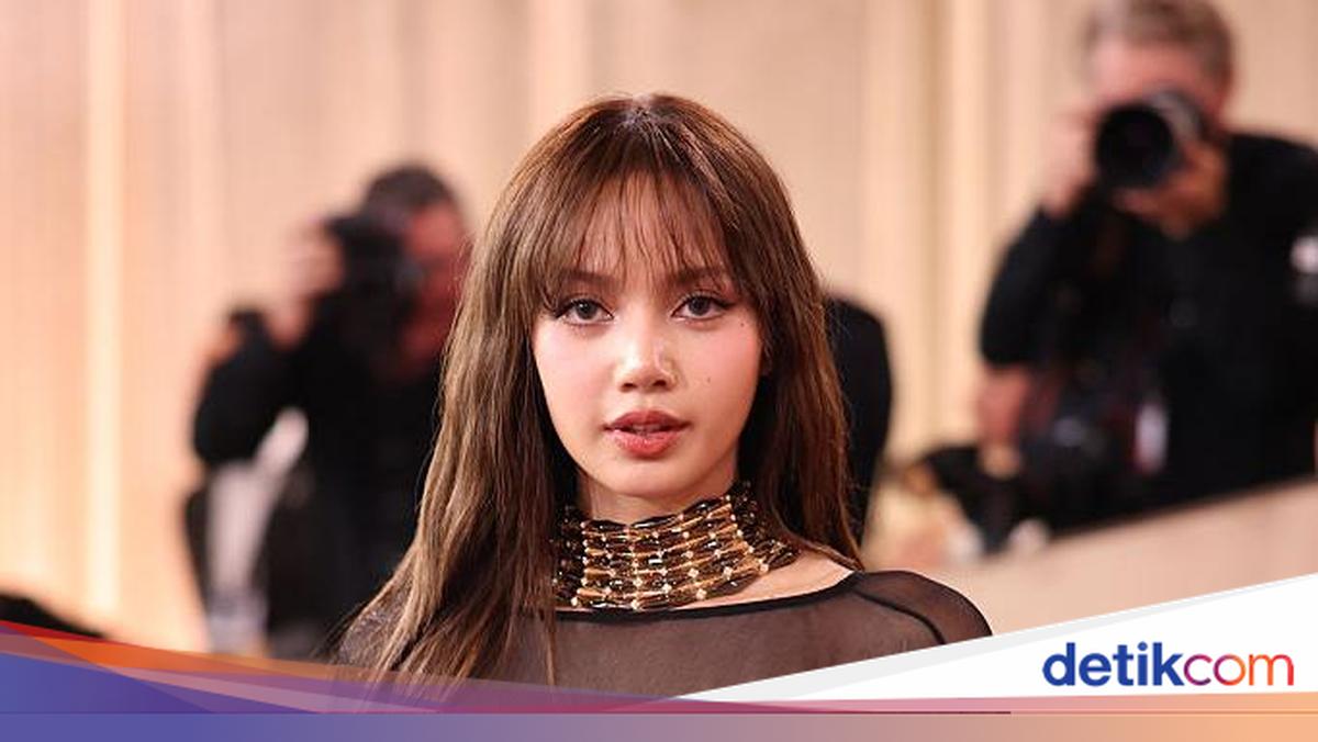Penampilan Perdana Lisa BLACKPINK di Golden Globes 2026, Sukses Memukau!