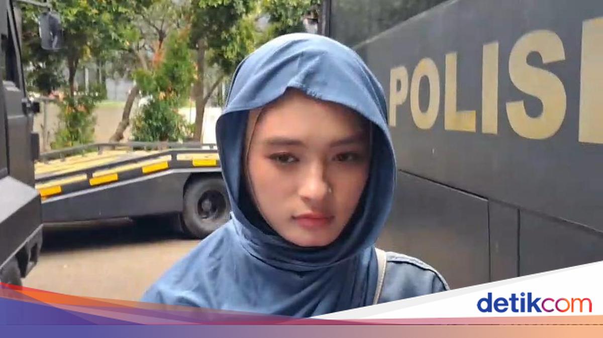 Inara Rusli Datangi Polda Metro, tapi Kok Bungkam?