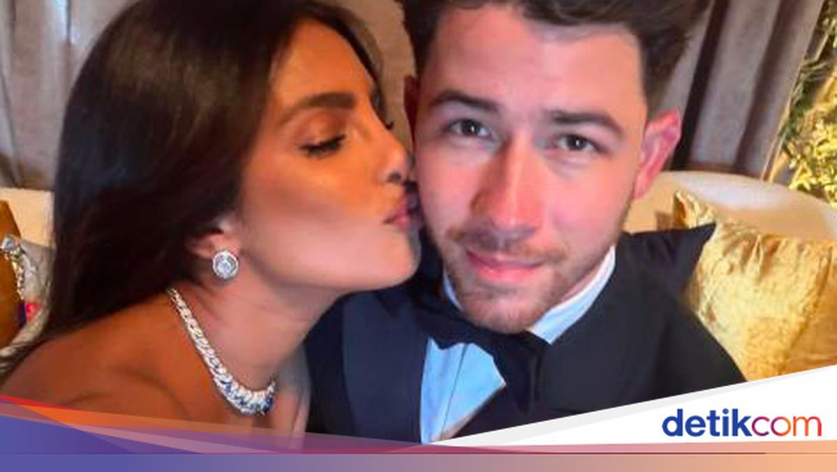 Viral Nick Jonas 'Walk Out' dari Golden Globes, Disebut karena 'Anxiety'