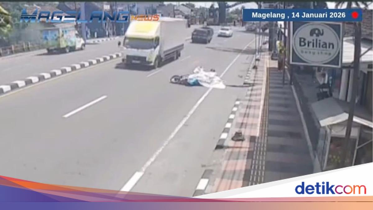 Pemotor Mahasiswa Kecelakaan Usai Ketiban Banner di Salam Magelang