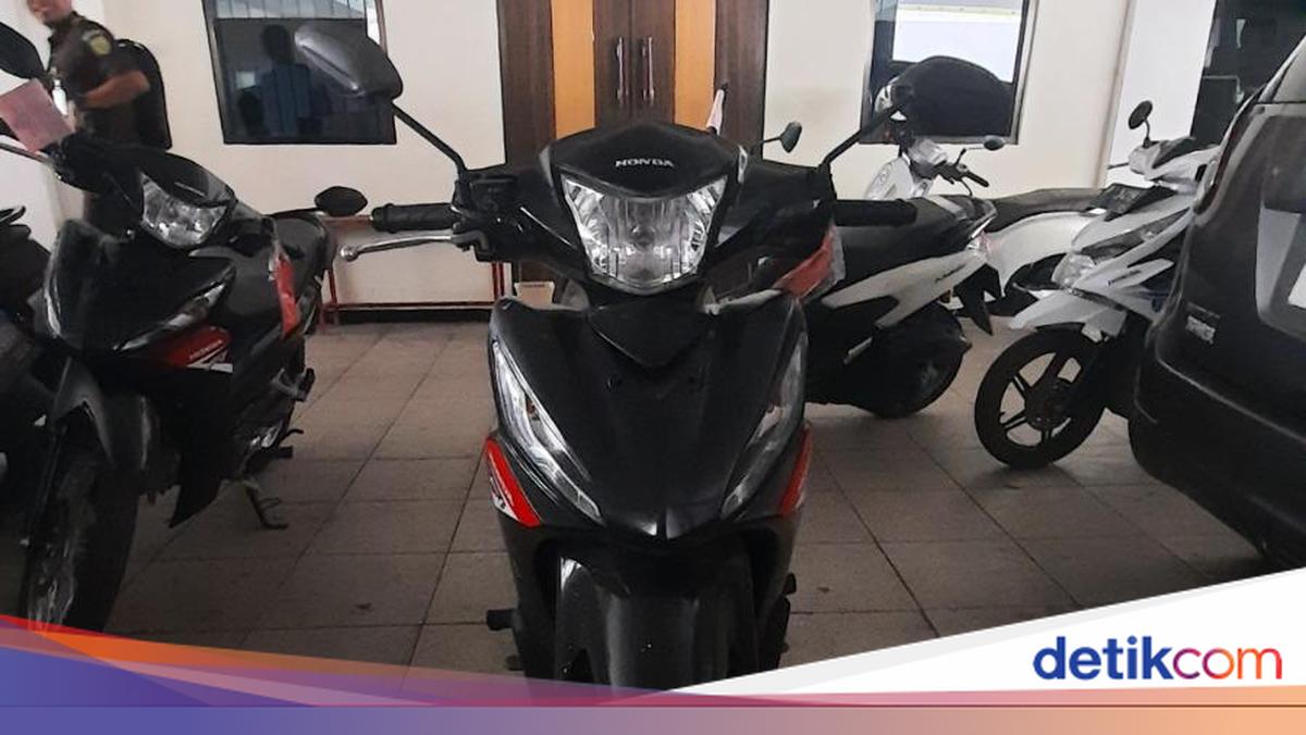 Lelang Honda Revo Fit Keluaran Tahun 2024 Mulai Rp 300 Ribuan