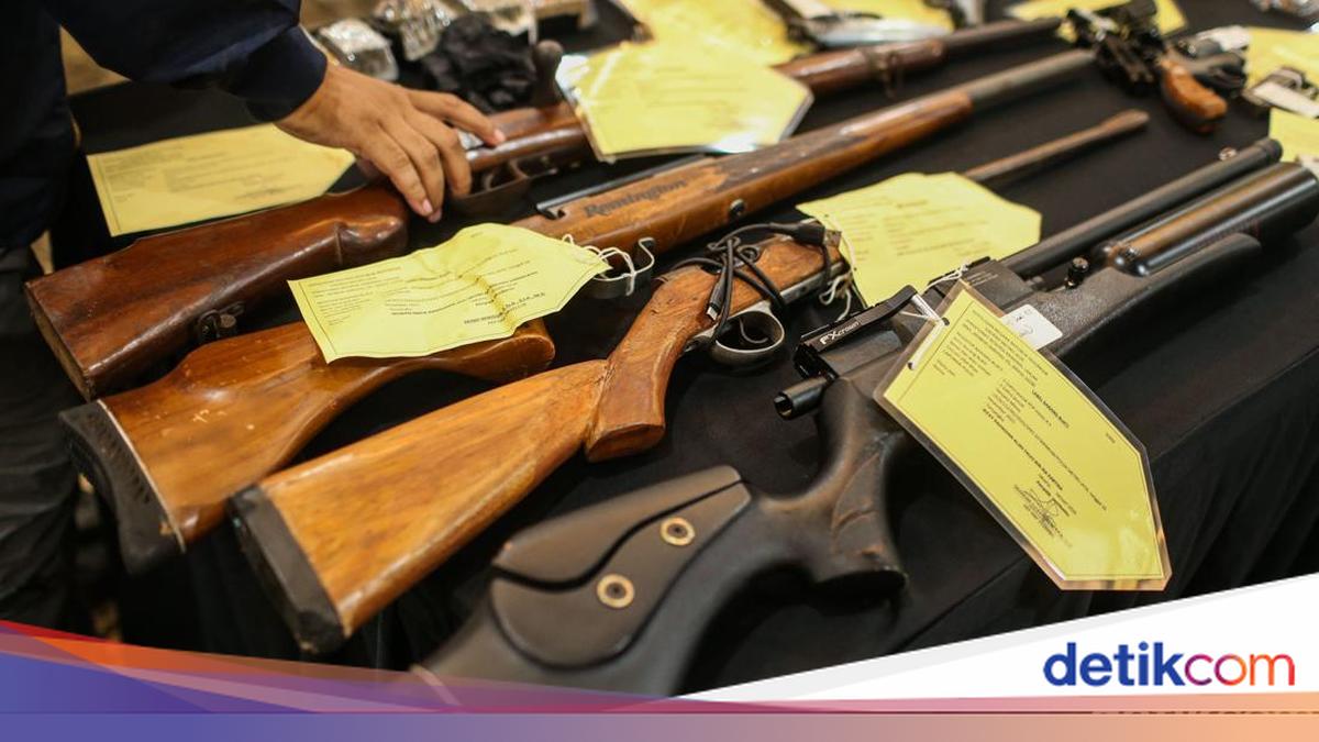 Perakitan Senjata Api Ilegal Terbongkar, Revolver hingga Laras Panjang ...