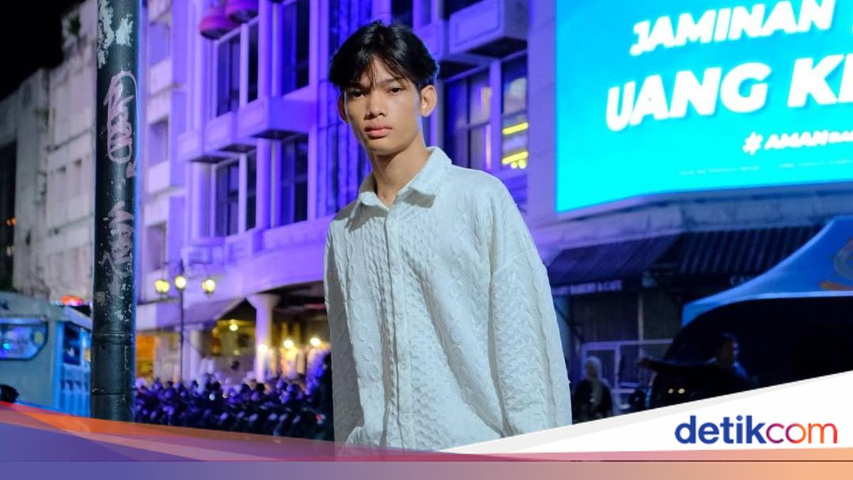 Mike Octavian Ngumpet dari Ortu Jadi Manusia Silver, Kini Jalan di Catwalk