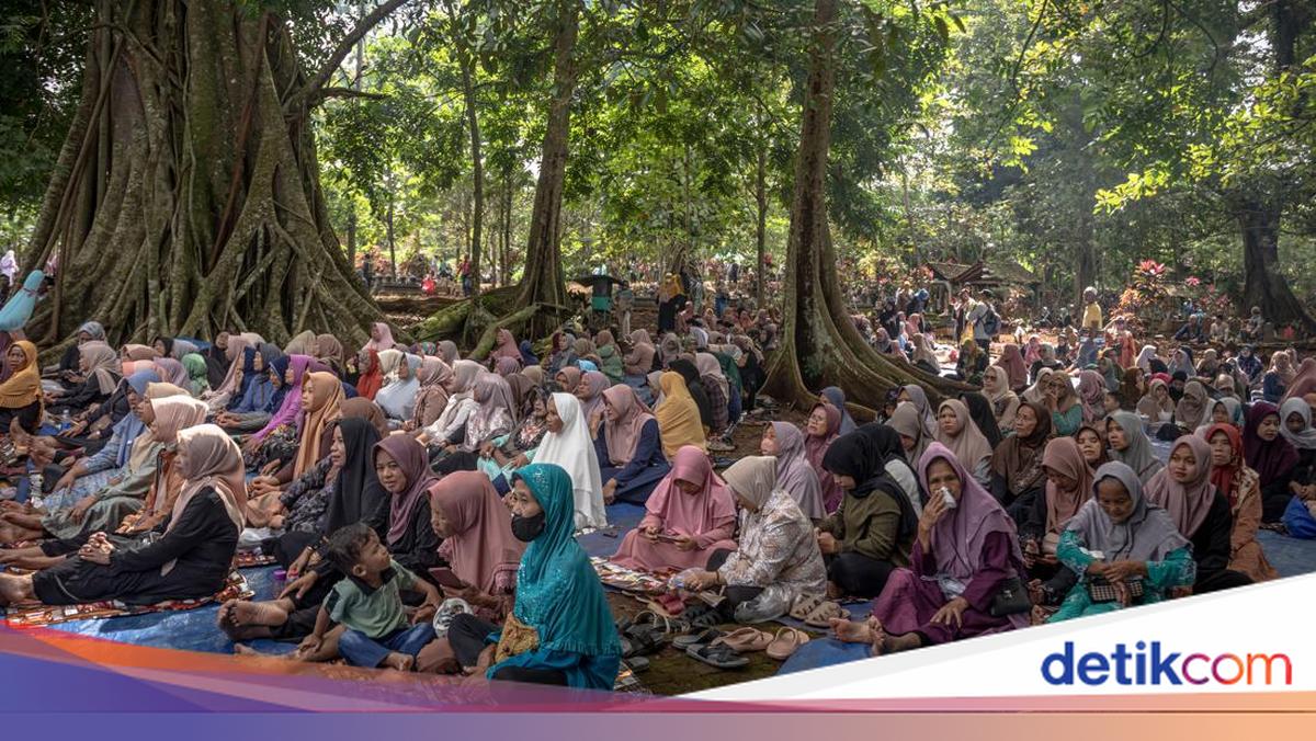 Makna Bunga 7 Rupa Ditabur dalam Tradisi Nyadran
