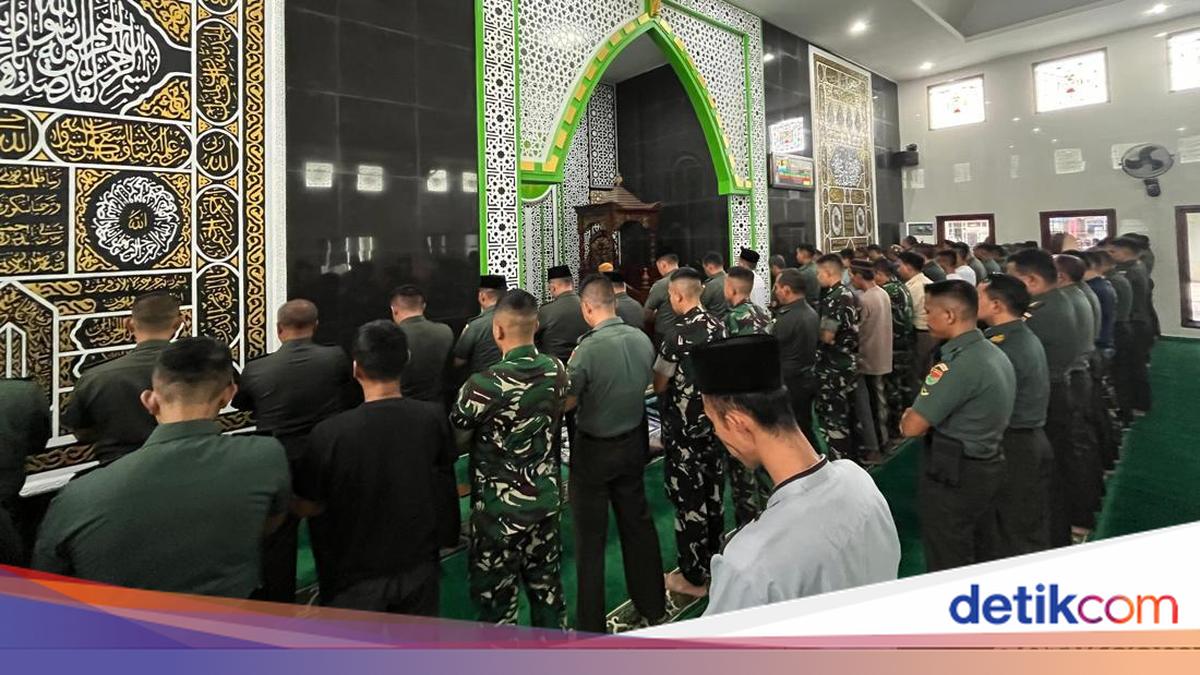 Kodam XXI Radin Inten Gelar Salat Gaib untuk Korban Longsor Cisarua