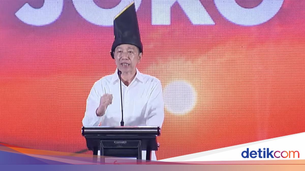 Adu Komentar Politisi PDIP-PSI soal Jokowi Keliling RI