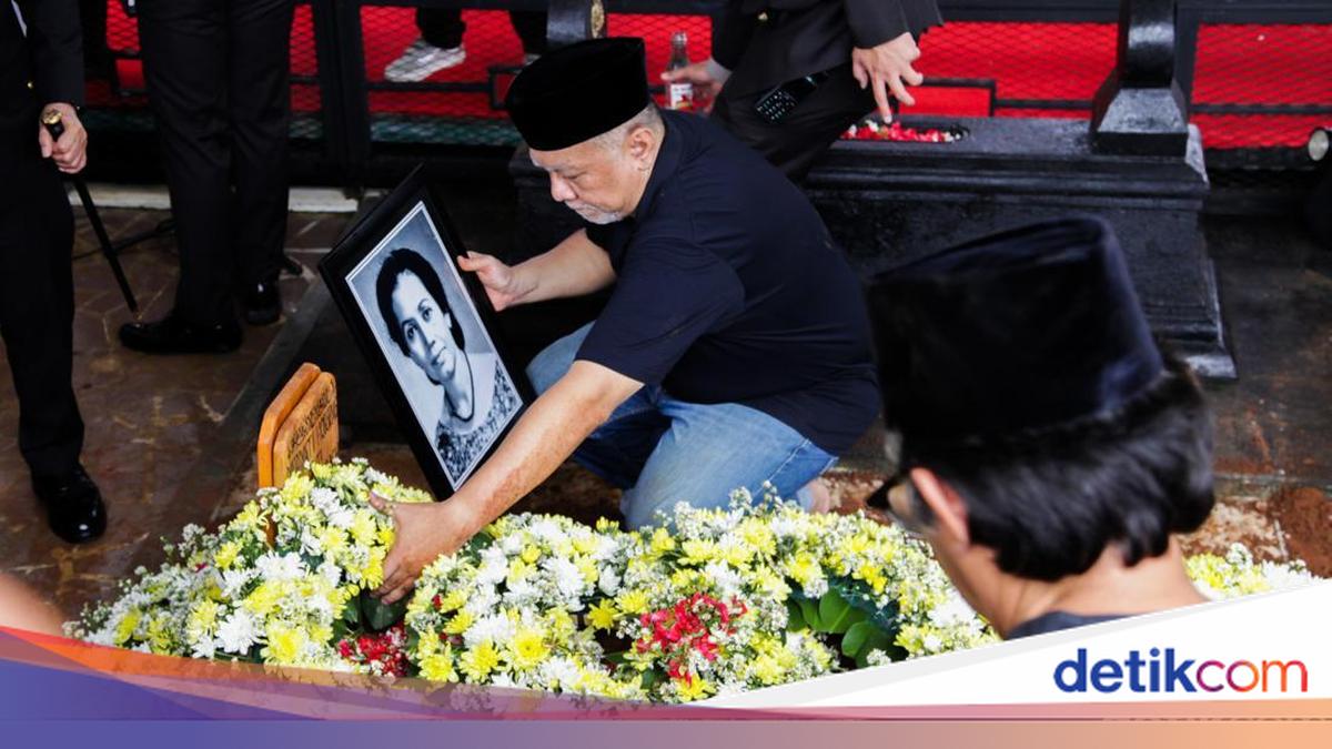 Prosesi Pemakaman Eyang Meri Hoegeng Berlangsung Khidmat dan Penuh Haru