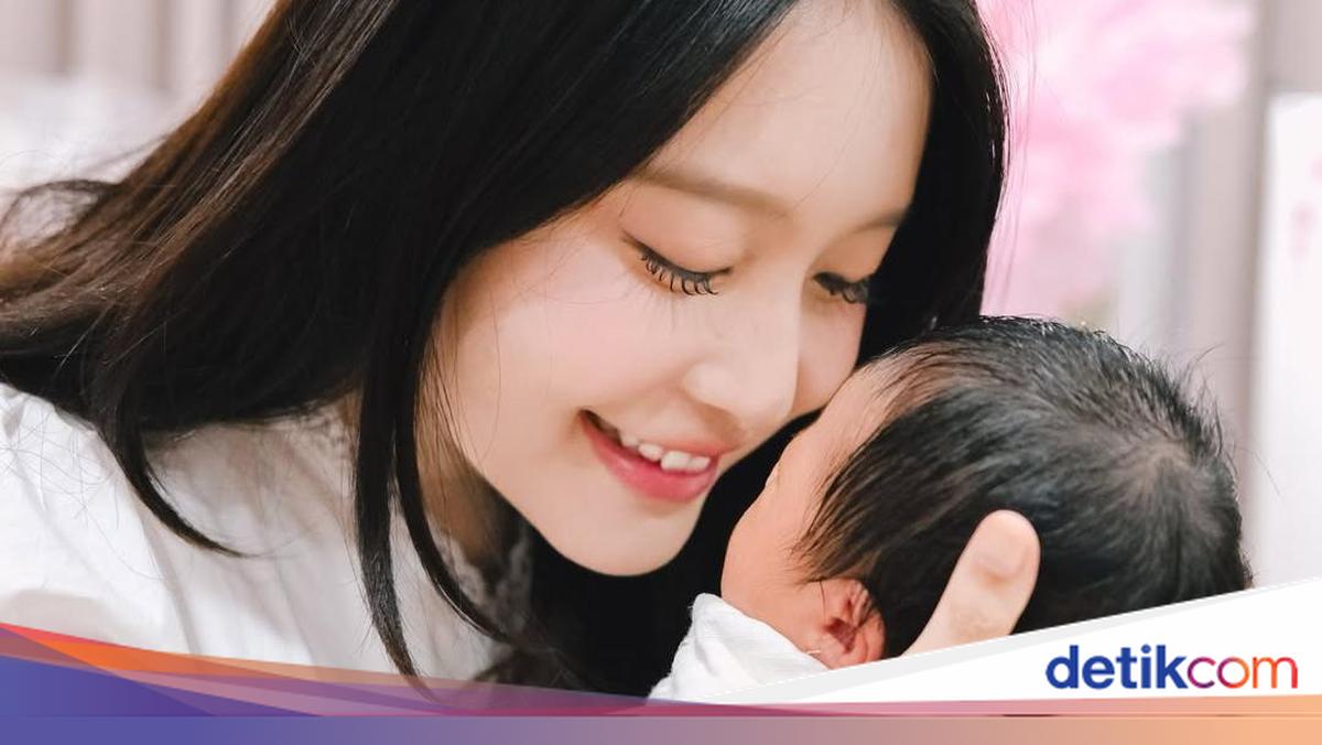 Nita Vior Alami Baby Blues, Sempat Takut Pegang Anak Sendiri