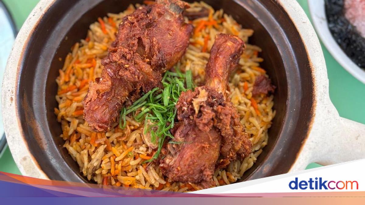 Ah Pek: Kopitiam Baru di Jakarta! Ada Claypot Nasi Kebuli yang Berempah