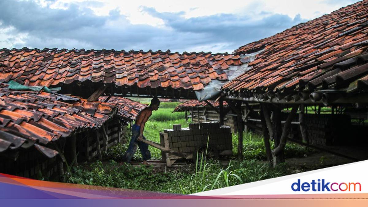 Menjaga Bara Terakhir Lio Cibarusah