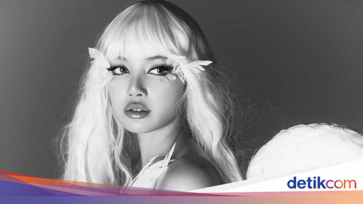 Tim Produksi Film Lisa BLACKPINK Rekam Adegan Ini di Kafe Kemang