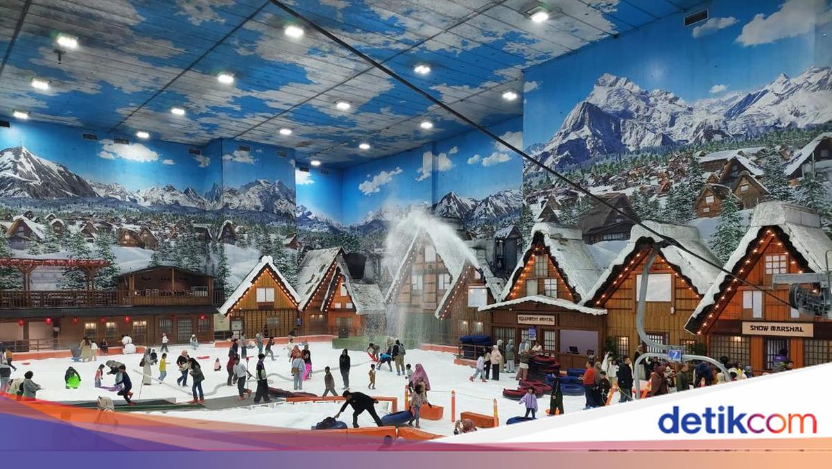 Serbu Promo Libur Imlek, Yuk Main Salju di Trans Snow World Bintaro