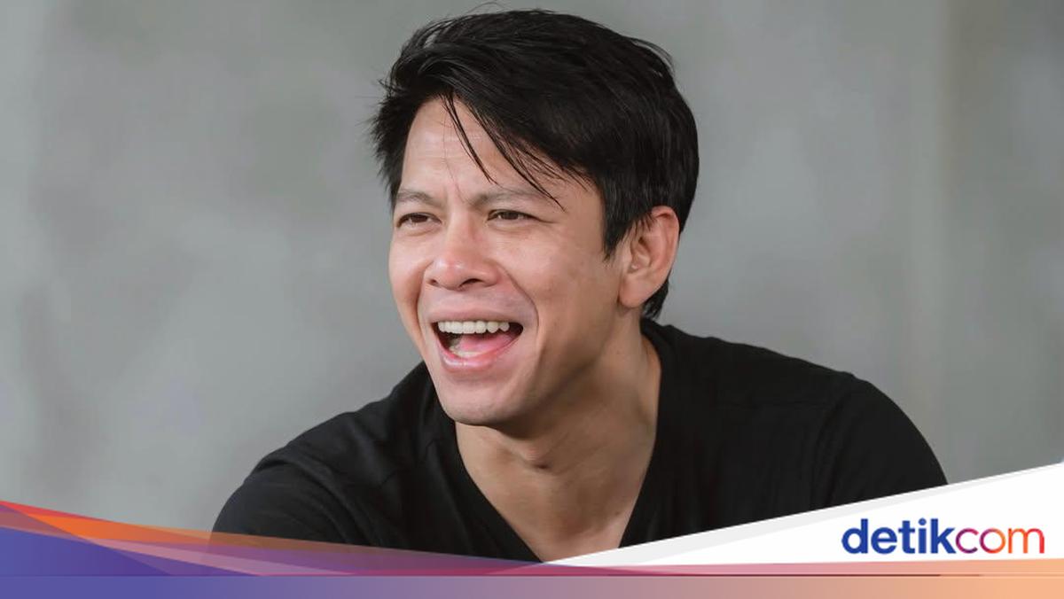 Pengakuan Ariel NOAH Nyaris Jadi Vokalis Yovie & Nuno