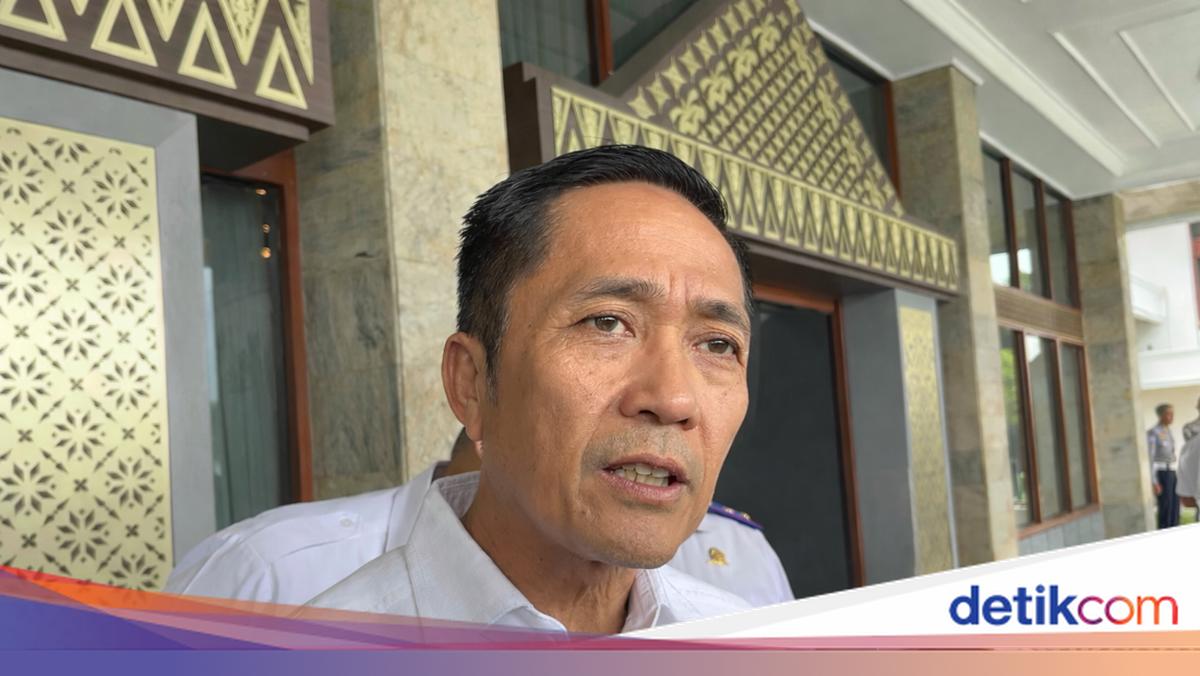 Ratu Dewa Janji Perbaiki dan Pemasangan Baru Lampu Jalan di Palembang