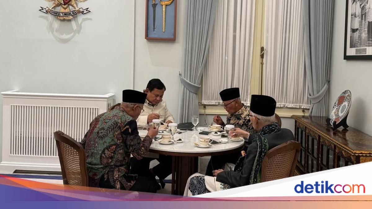 Momen Prabowo Bukber Semeja dengan Rais Aam PBNU, Ketum Muhammadiyah ...