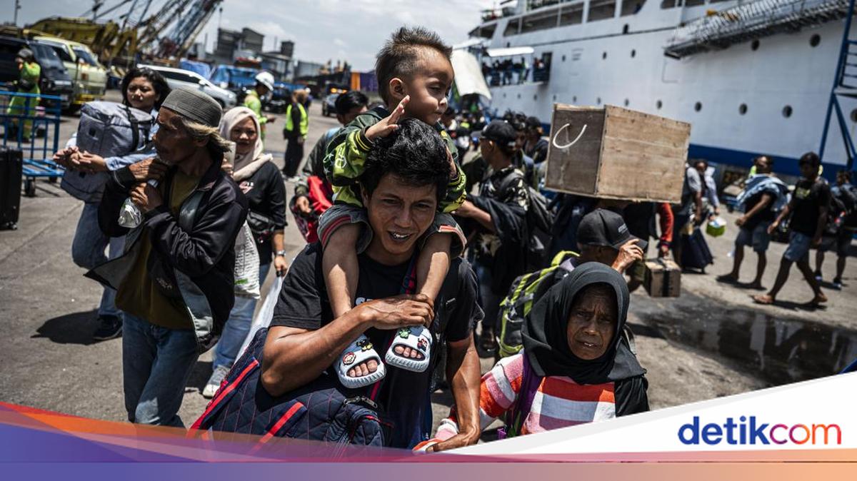 Arus Mudik Awal Mulai Terlihat di Pelabuhan Tanjung Emas Semarang