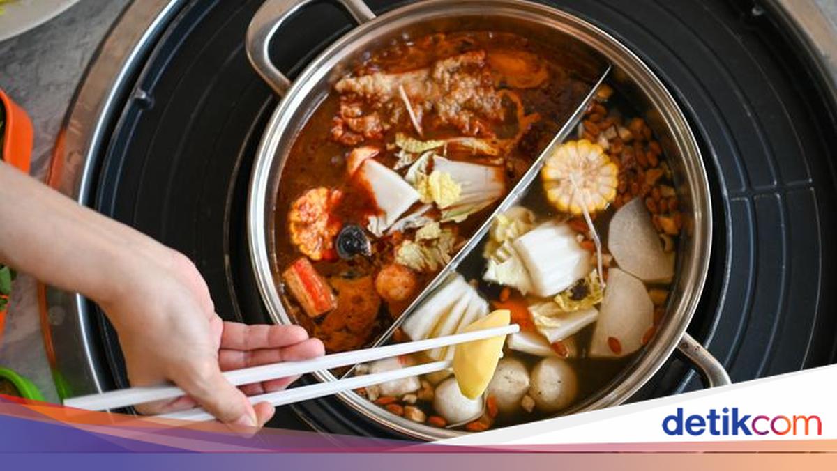 Fenomena Muslim Buka Puasa di Resto Jual Menu Babi, Memang Boleh?