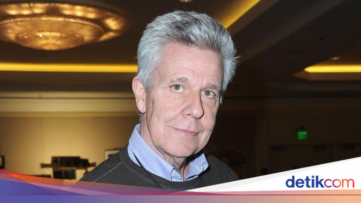 Aktor Pulp Fiction Stephen Hibbert Meninggal Dunia