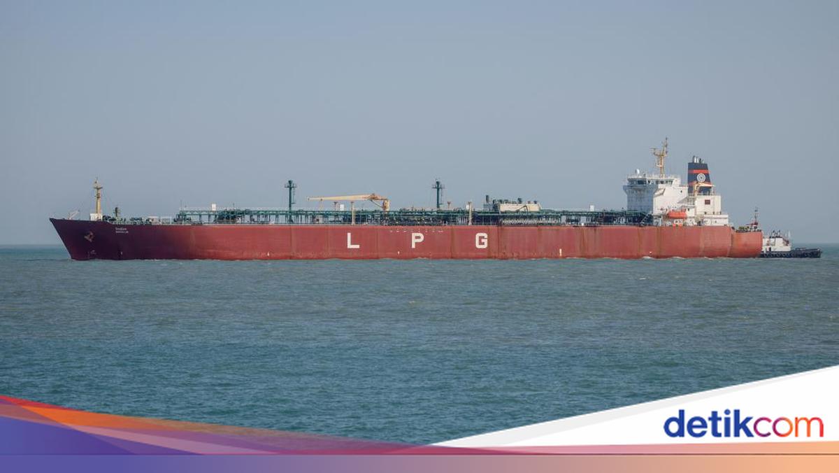 Kementerian ESDM Angkat Bicara Soal Kapal RI Belum Bisa Lewat Selat Hormuz