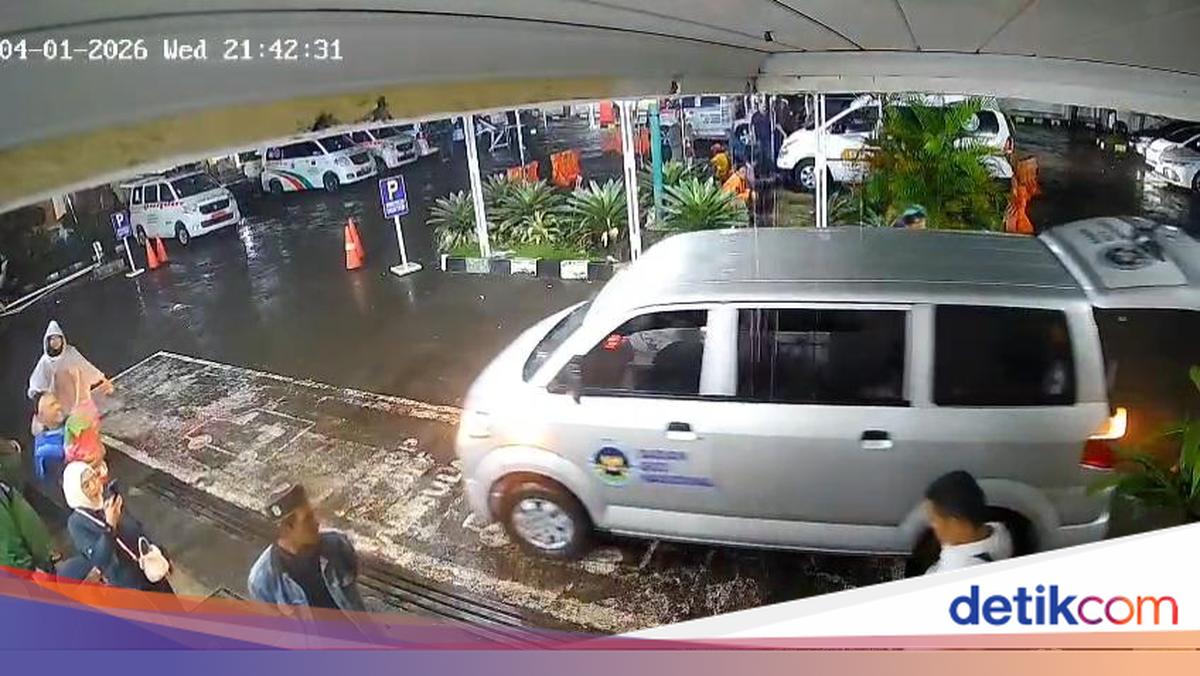 Viral Mobil MBG Dipakai Angkut Pasien ke Rumah Sakit di Cianjur