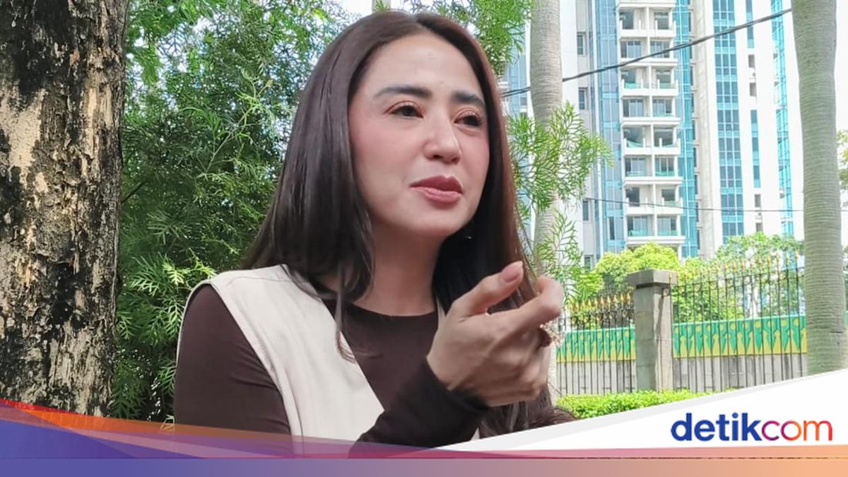 Dewi Perssik Meradang Dikabarkan Meninggal, Penyebar Hoax Live di Medsos