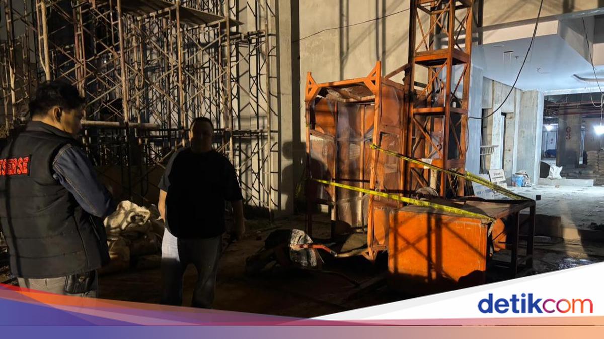 Lift Pembangunan di RS Santa Maria Jatuh dari Lantai 6, Tiga Pekerja ...