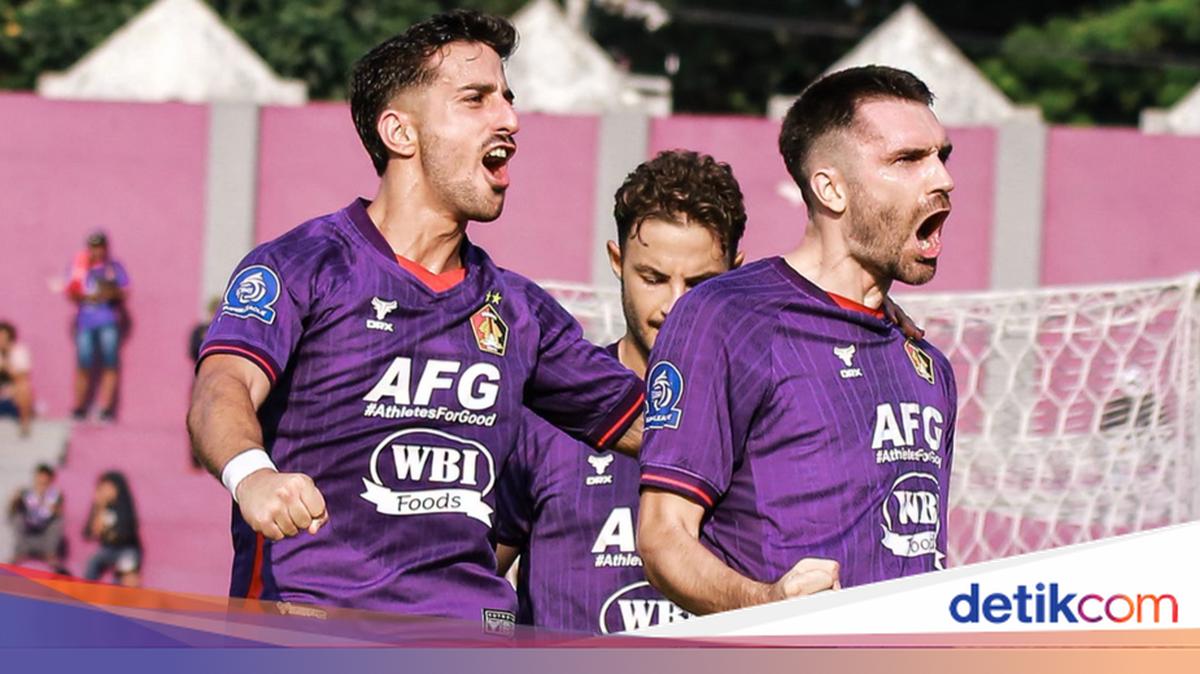 Head to Head Semen Padang Vs Persik Kediri: Macan Putih Dominan