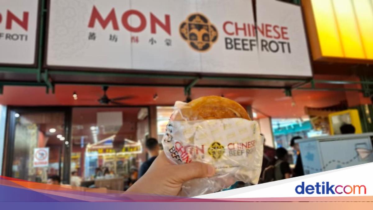 Antre 20 Menit Demi Roti Daging Viral di Malaysia, Worth It Nggak Ya?