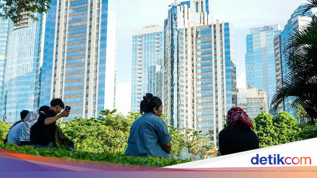 Bosan ke Mal Terus? Cobain 15 Spot Jalan-jalan Seru di Sekitar Jakarta Ini!