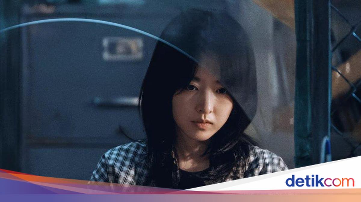 Cerita Park Bo Young Tampil Tanpa Makeup dan Turun BB Demi Drakor Gold Land