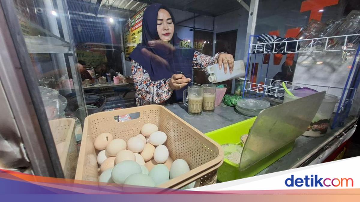 Warung STMJ ITB di Nganjuk Ini Jadi Favorit Pemburu Stamina Malam