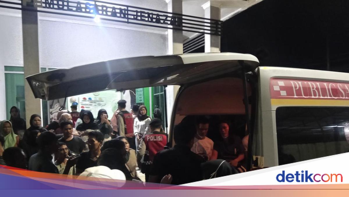 16 Jenazah Korban Laka Maut di Muratara Dibawa ke Palembang untuk ...