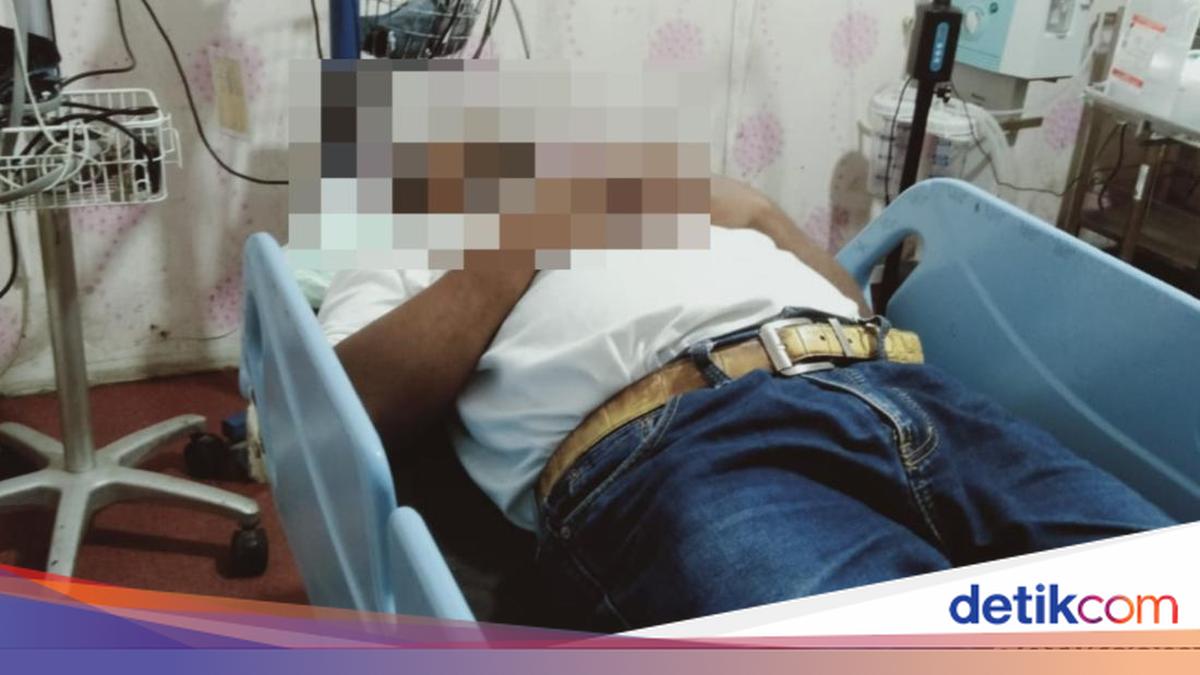 Mata Disembur Ular Kobra, Warga Pamekasan Dilarikan ke RSUD