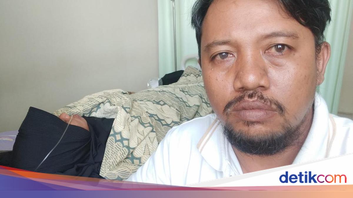 Kena Semburan Kobra, Mata Warga Pamekasan Kembali Normal gegara Hal Ini