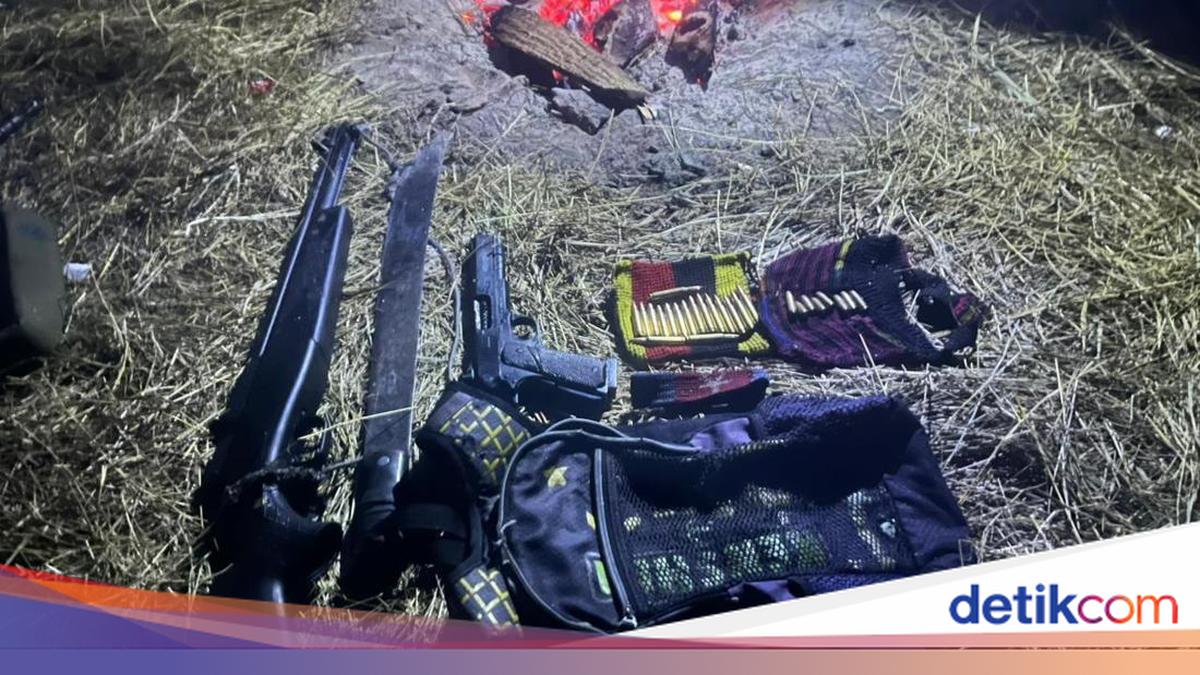 TNI Kuasai Markas OPM di Jayawijaya, Senjata Api-Amunisi Diamankan