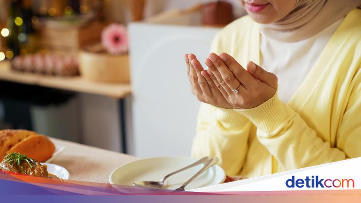 Doa Hari Asyura Ringkas hingga Lengkap: Arab, Latin, dan Artinya