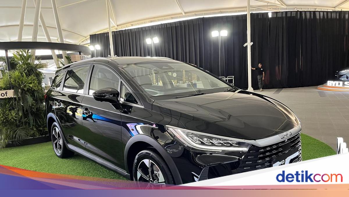 BYD Indonesia Jawab Rumor Harga M6 DM Rp 300 Jutaan