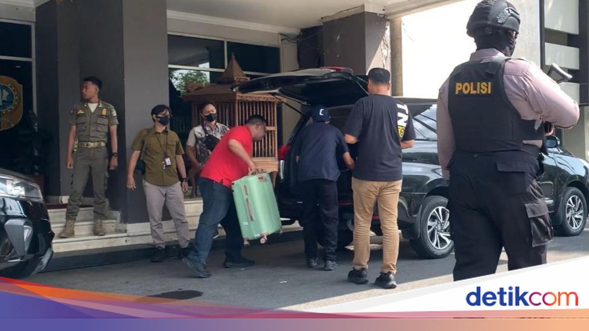 2 Hari Beruntun, KPK Periksa Belasan Kontraktor-Pejabat Tulungagung