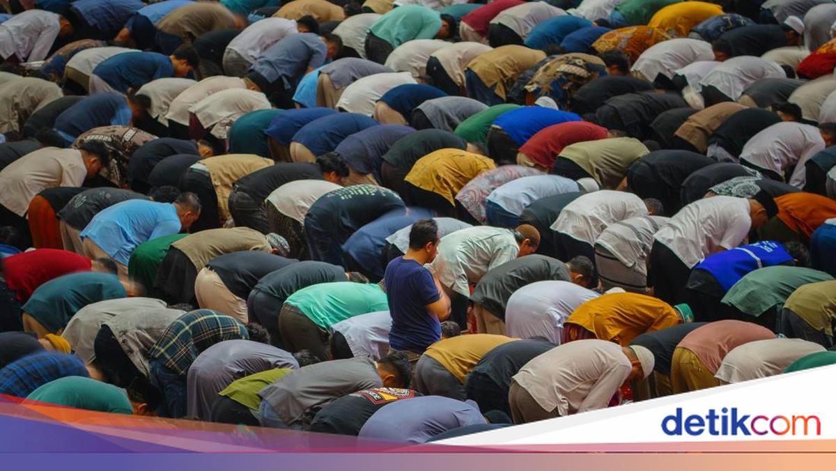 Takbir 7 dan 5 Kali dalam Sholat Idul Adha, Bagaimana Bacaannya?