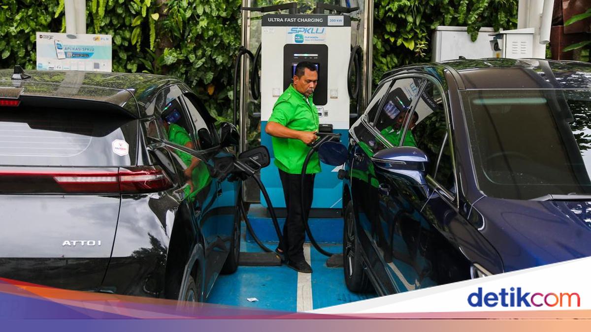 Insentif Kendaraan Listrik Ditunda, Pemerintah Diminta Prioritaskan ...