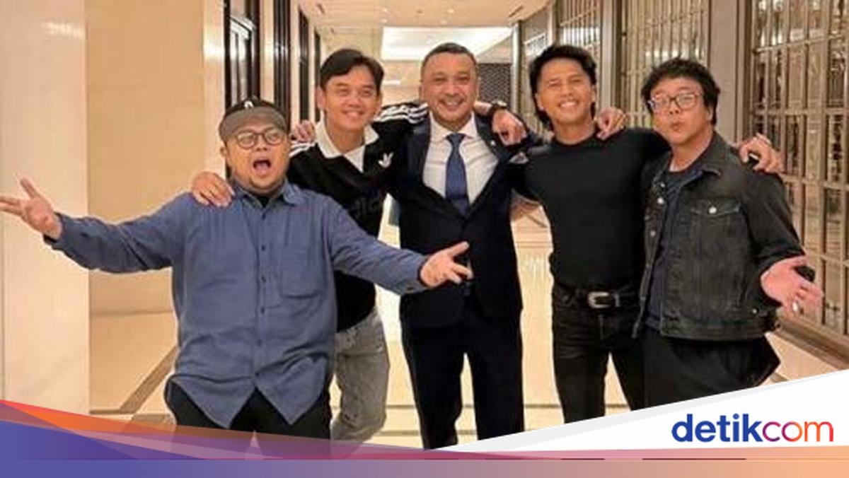 Foto Langka Nih, Nidji Satu Frame Bareng Giring