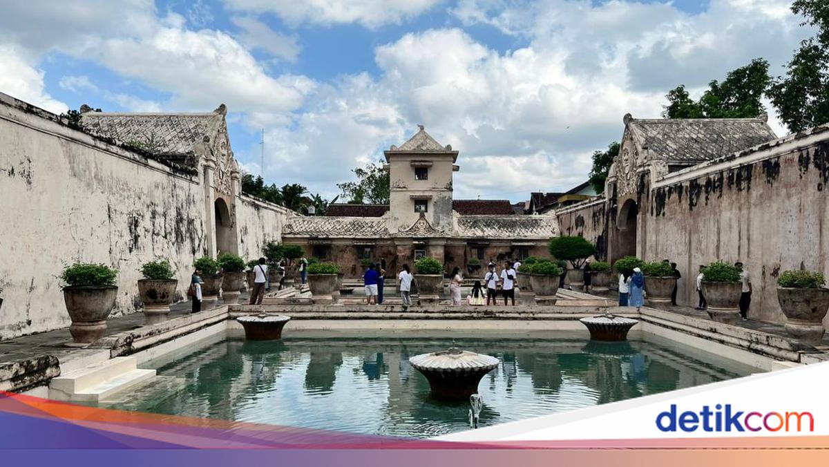 Taman Sari, Destinasi Favorit Jogja di Long Weekend
