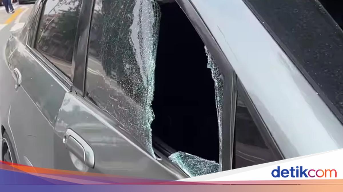 Viral Bang Jago Ngebut di Busway Otista lalu Tabrak Mobil hingga Kaca Pecah