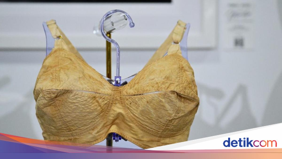 Bra Menguning Marilyn Monroe Dilelang, Jadi Rebutan Kolektor