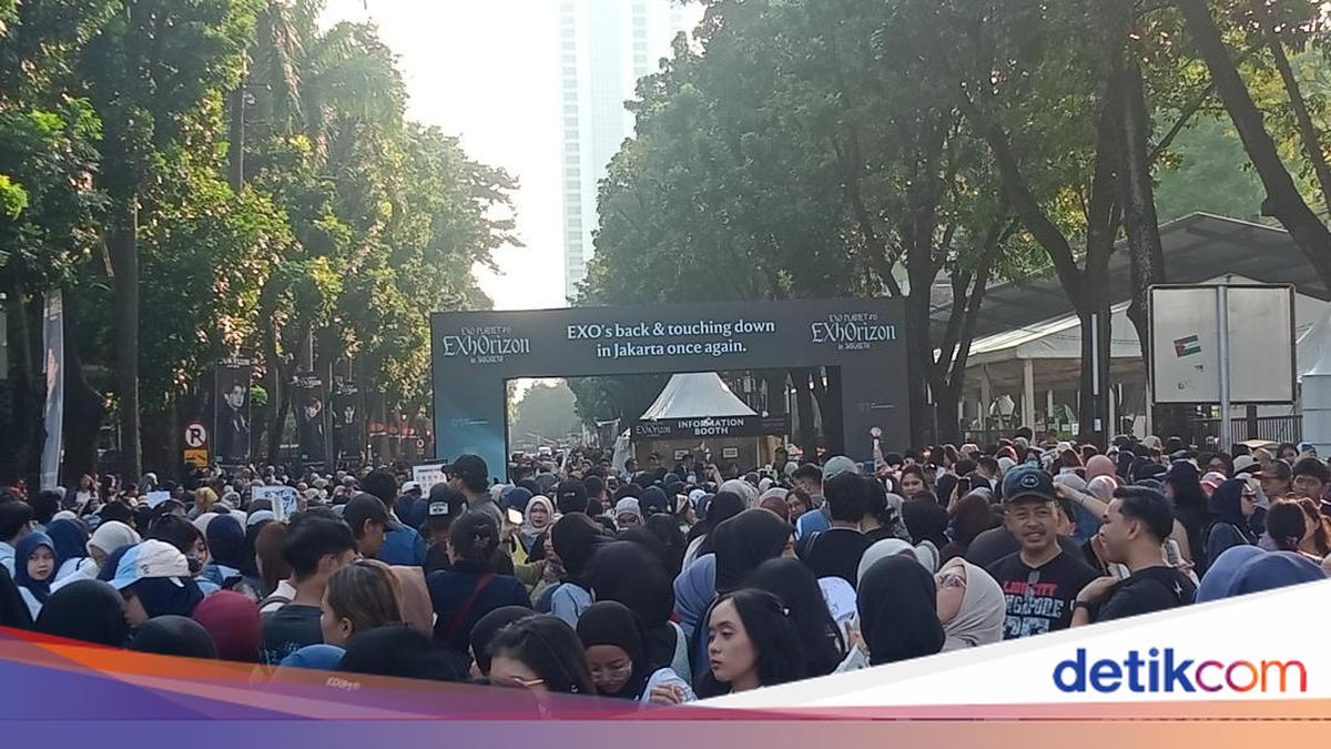 Lautan EXO-L di Indonesia Arena