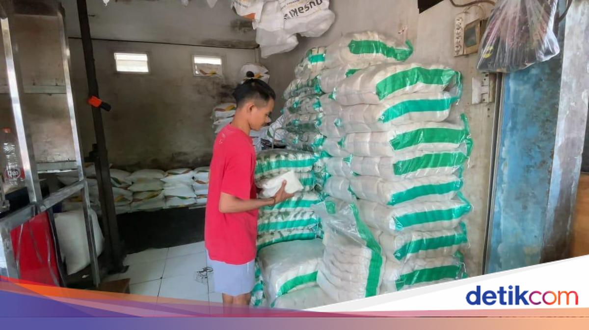Gula Pasir Tembus Rp 17.500 per Kg di Lamongan, Pembeli Mulai Berkurang