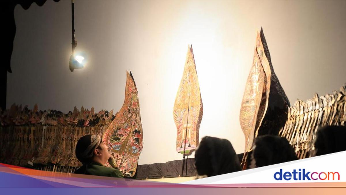 Alasan Gontor Tetap Pentaskan Wayang Kulit di Usia 100 Tahun