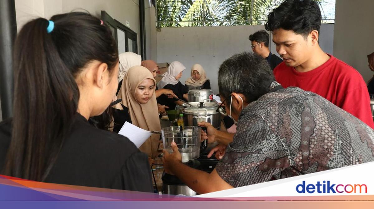 Dorong UMKM Naik Kelas, PT BSI Latih Emak-emak Bikin Konten-Olahan Ikan