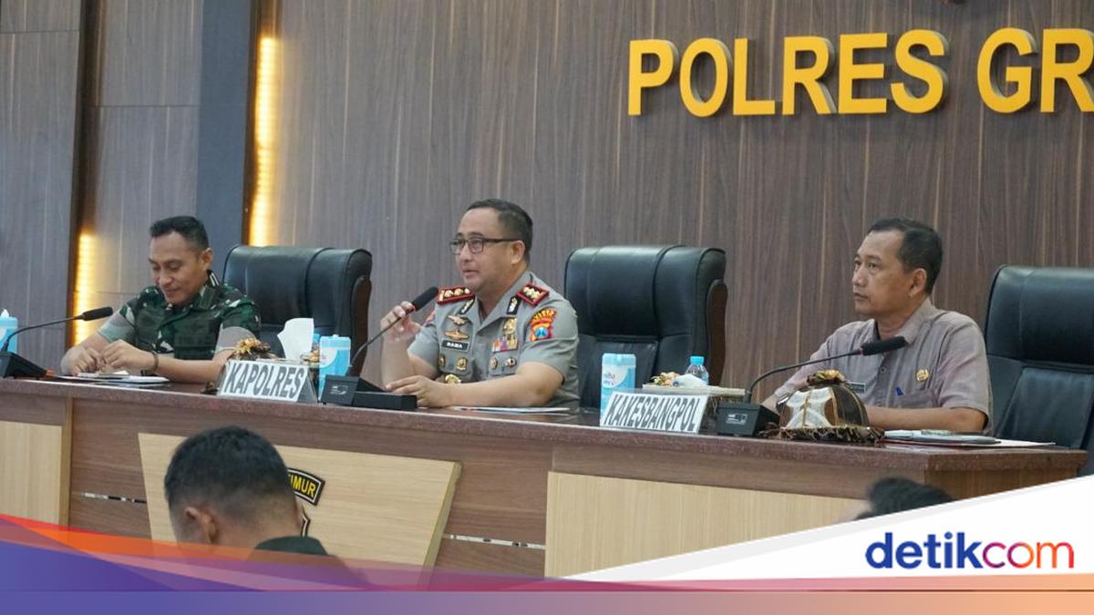 Ratusan Calon Warga PSHT Dilantik Saat Suroan, Polres Gresik Siaga Satu