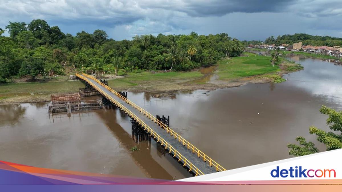 Resmikan Jembatan di OKI, Gubernur Sumsel Komitmen Perkuat Konektivitas